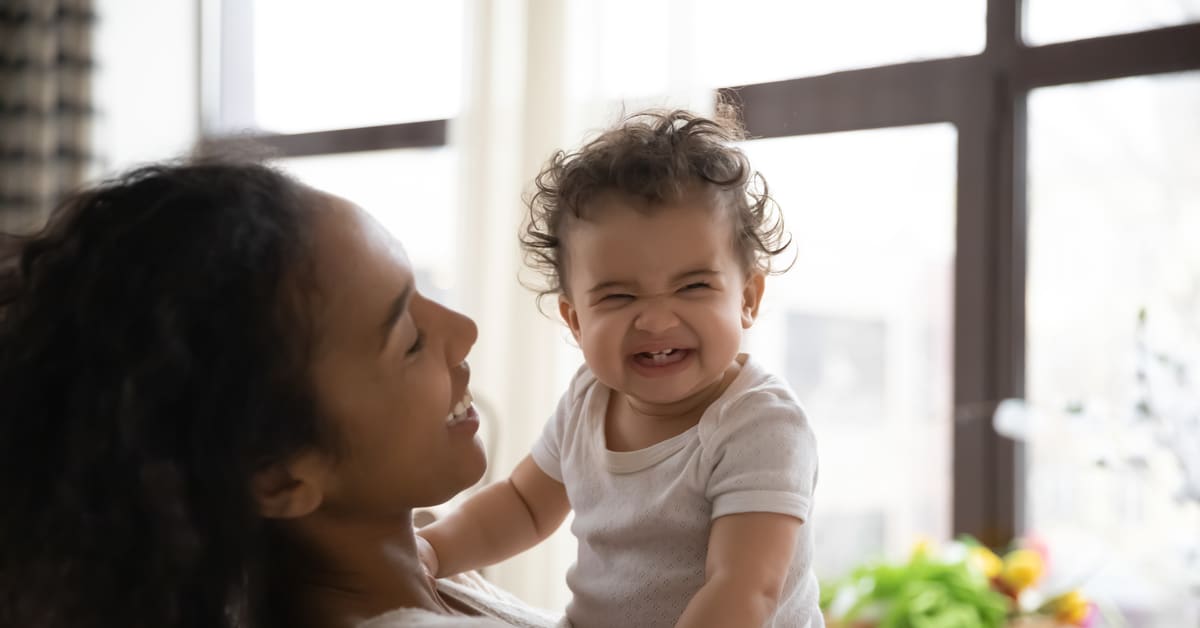 Little Girl's Adorable Giggle Has Everyone In Awe - WeHaveKids