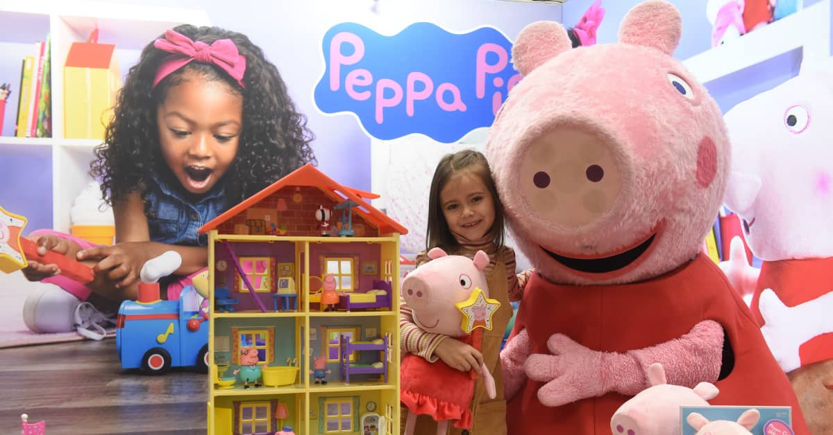 Peppa Pig's Mummy Announces Pregnancy and Big Feelings - WeHaveKids