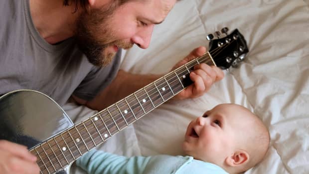 Dad's Musical Version of Tummy Time Is a Huge Hit with Baby - WeHaveKids