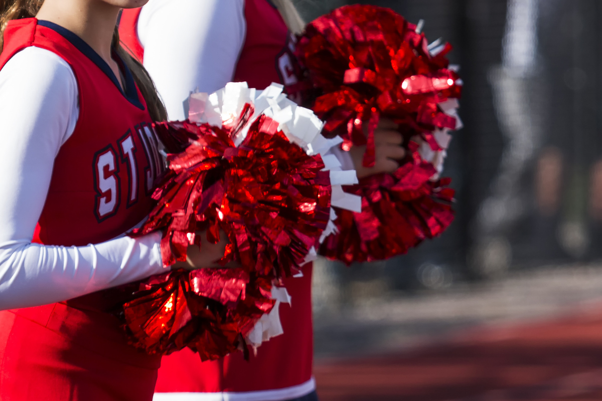 Alabama Homecoming Queen Has ‘Tears Rolling Down’ Her Face as Dad With ...
