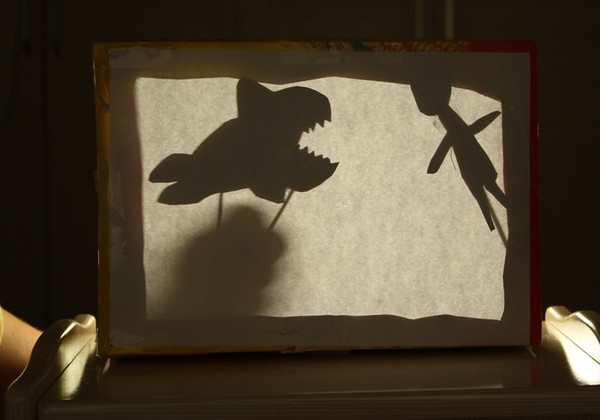 How to Make a Shadow Puppet Theater With Your Child - WeHaveKids