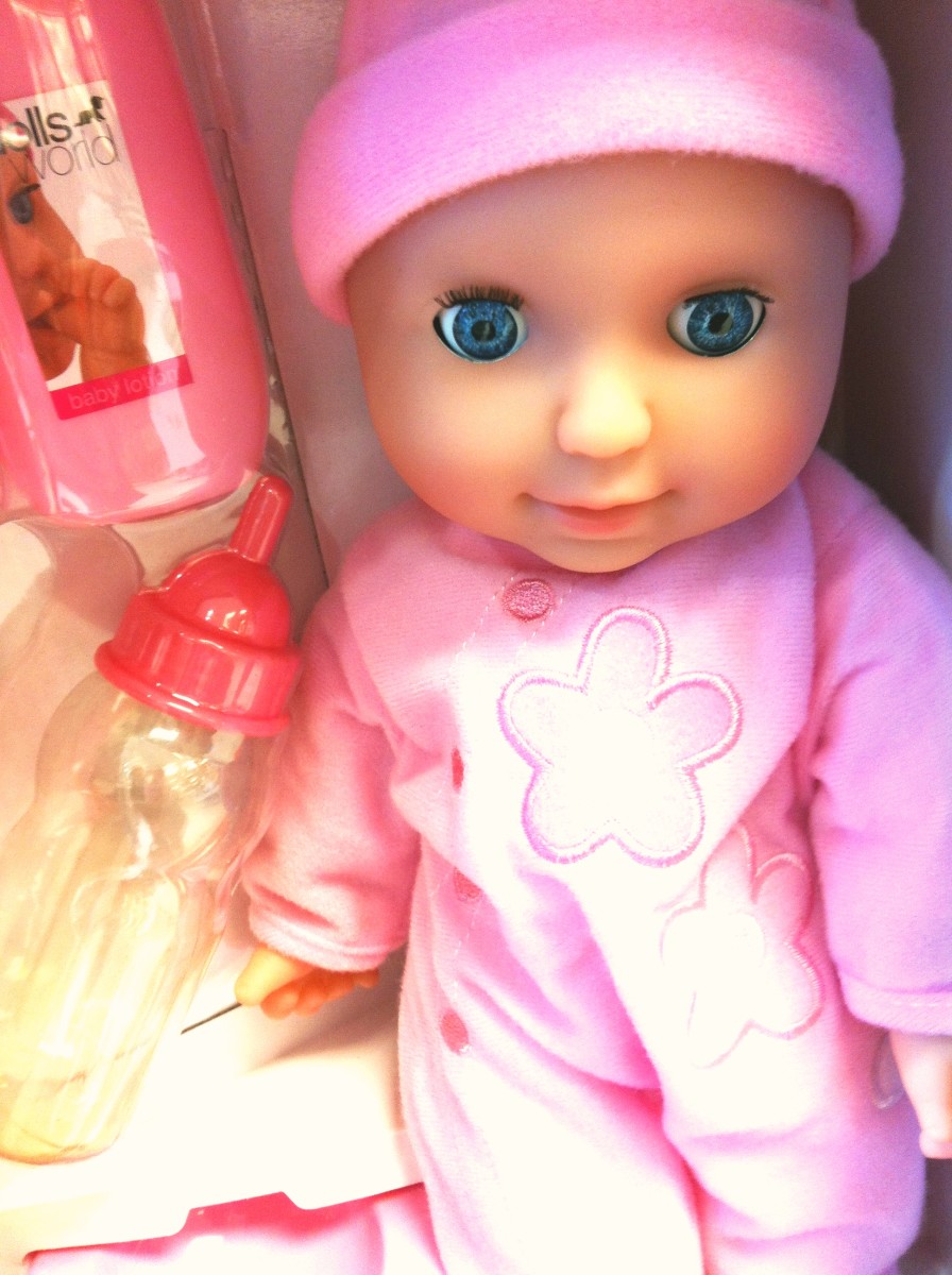 50 Cute Doll Names - WeHaveKids