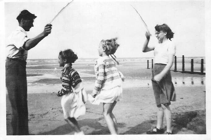 Childhood Playground Games of the Early 1950s - WeHaveKids