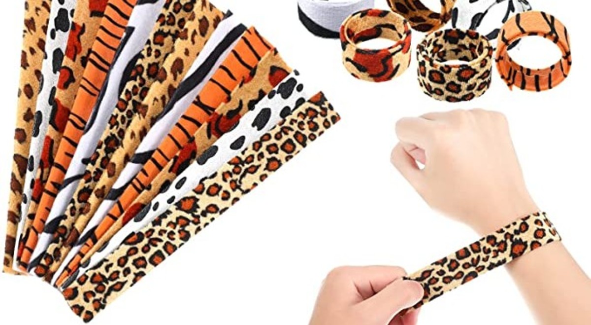 Baby Has Hysterical Reaction To Mom Putting a ‘Slap Bracelet’ On His ...