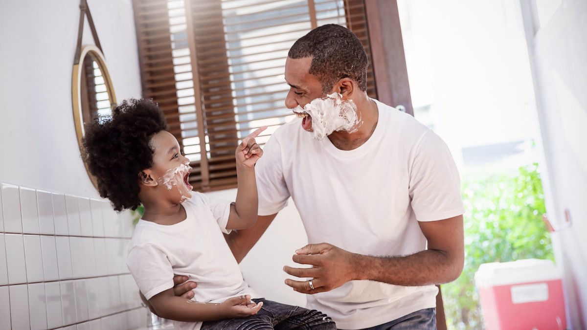 Toddler Utterly Heartbroken Dad Shaved His Moustache - WeHaveKids News