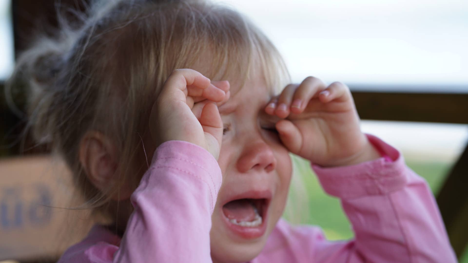 Mom Cracks Up When Daughter Confesses Why She’s Crying - WeHaveKids
