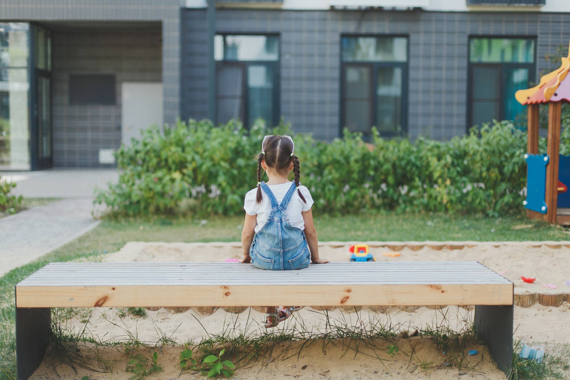Mom Teaches Daughter Song for Implementing Boundaries and It’s ...
