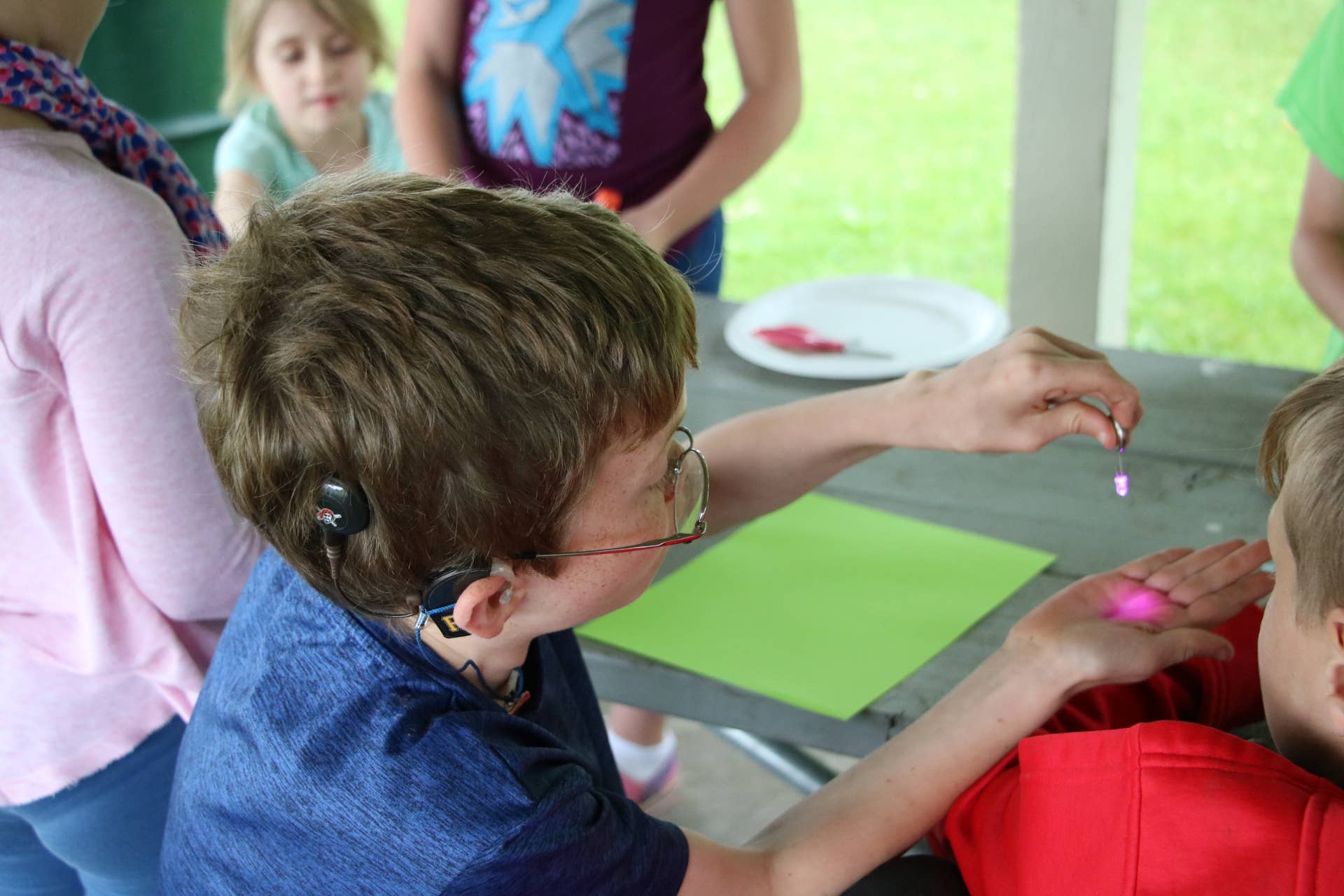 Easy STEM Activities for 4th-Grade Students - WeHaveKids